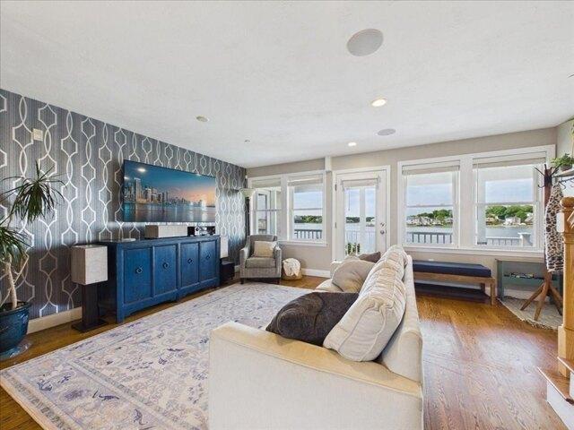 2 bedroom, Hull MA 02045 104541414