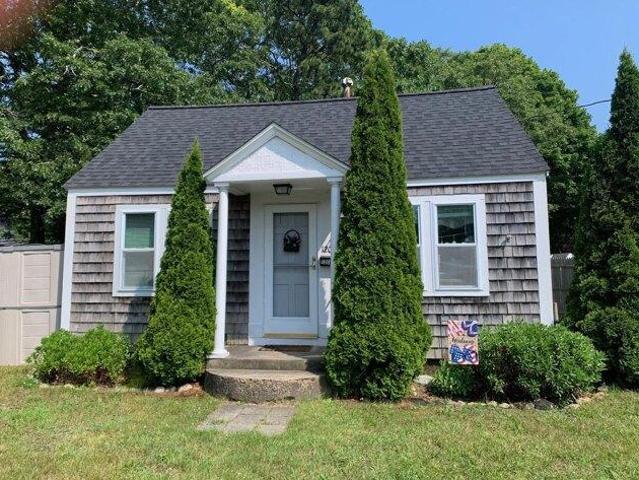 2 bedroom, Hyannis MA 02601 102708677