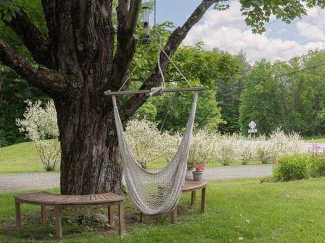 2 bedroom, Hyde Park VT 05655 105191965