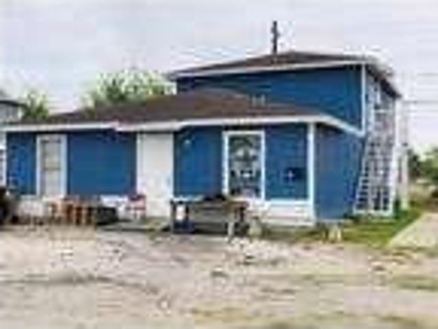 2 bedroom in Corpus Christi Texas 78405