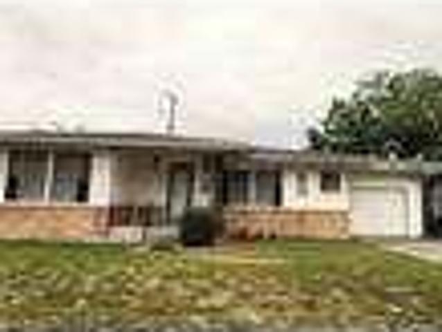 2 bedroom in Corpus Christi TX 78410