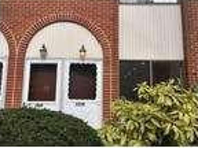 2 bedroom in Cedarhurst NY 11516