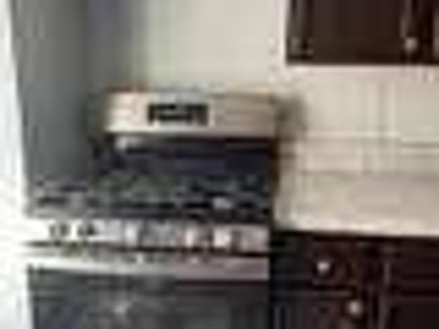 2 bedroom in Chicago IL 60617