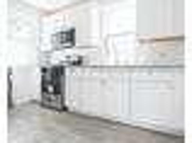 2 bedroom in Chicago IL 60618