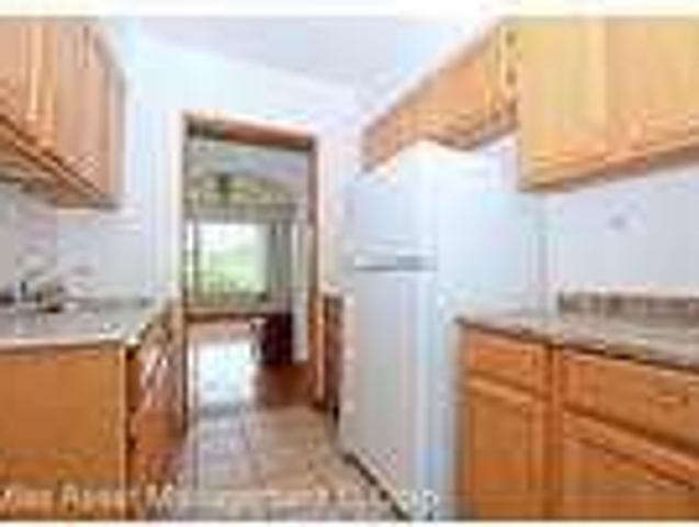 2 bedroom in Chicago IL 60629