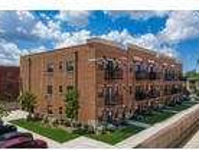 2 bedroom in Chicago IL 60634