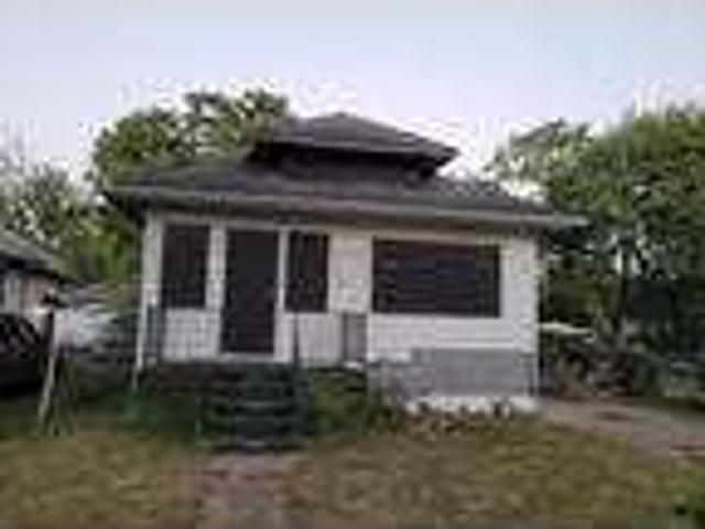 2 bedroom in Chicago Illinois 60643