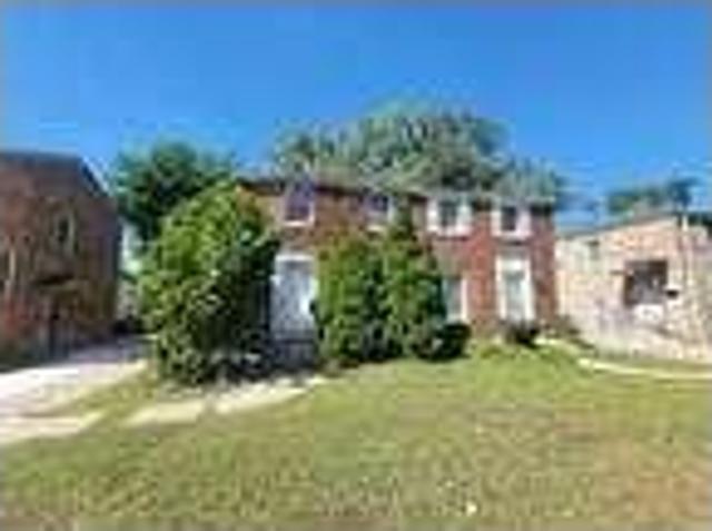 2 bedroom in Chicago Illinois 60617