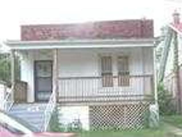 2 bedroom in Chicago Illinois 60628