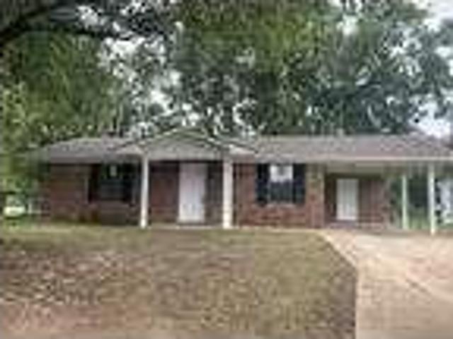 2 bedroom in Aberdeen MS 39730