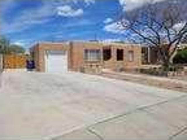 2 bedroom in Albuquerque NM 87110