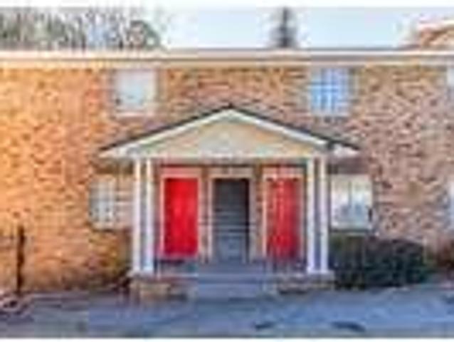 2 bedroom in Atlanta GA 30311
