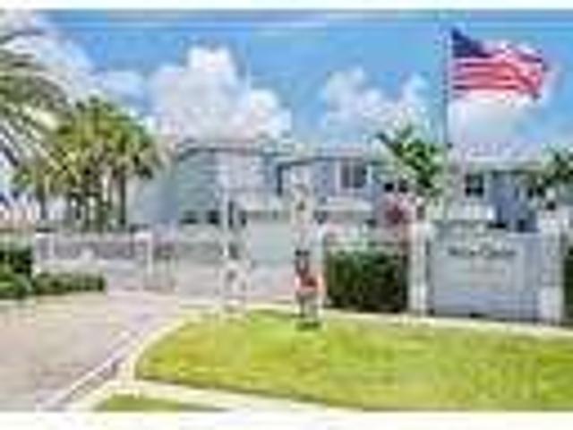 2 bedroom in Boca Raton FL 33487