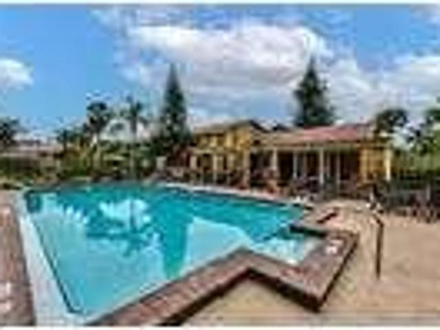 2 bedroom in Bonita Springs FL 34135