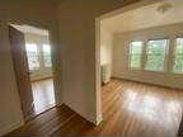 2 bedroom in Boston Massachusetts 02124
