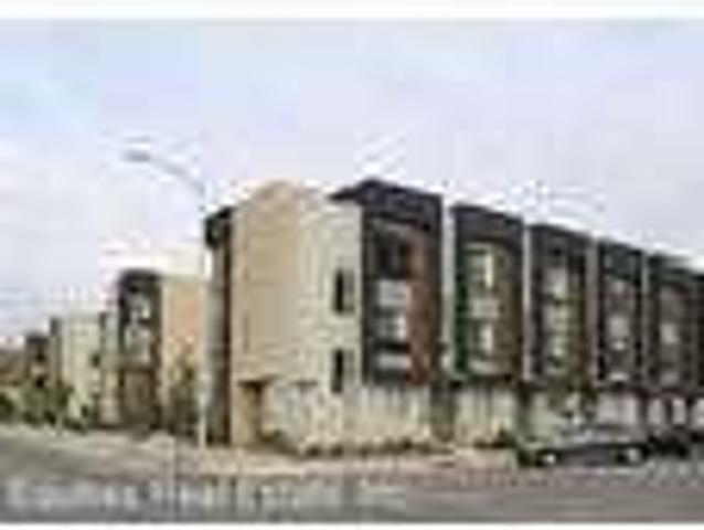 2 bedroom in Bakersfield CA 93301