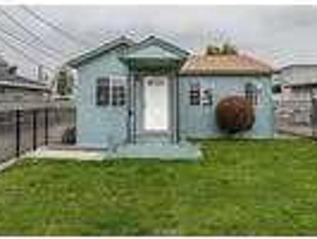 2 bedroom in Baldwin Park CA 91706