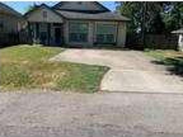 2 bedroom in Beaumont Texas 77701