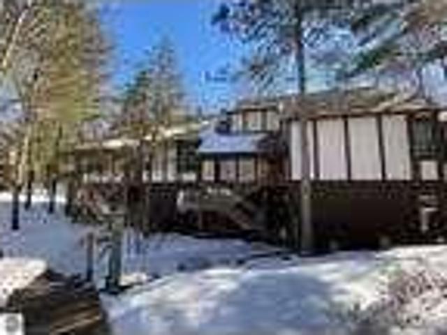 2 bedroom in Bellaire MI 49615