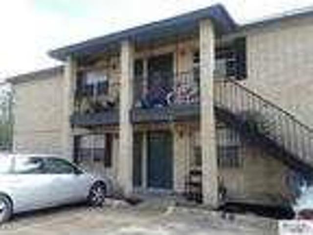 2 bedroom in Brownsville TX 78520