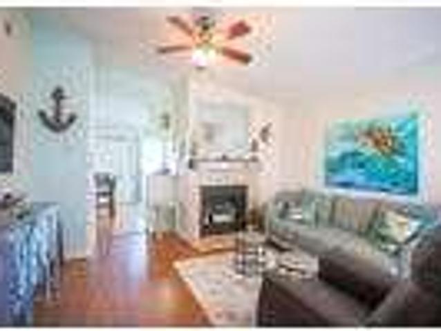 2 bedroom in Galveston Texas 77554