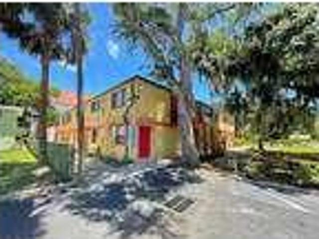 2 bedroom in Daytona Beach Florida 32114