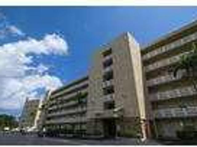 2 bedroom in Dania Beach FL 33004