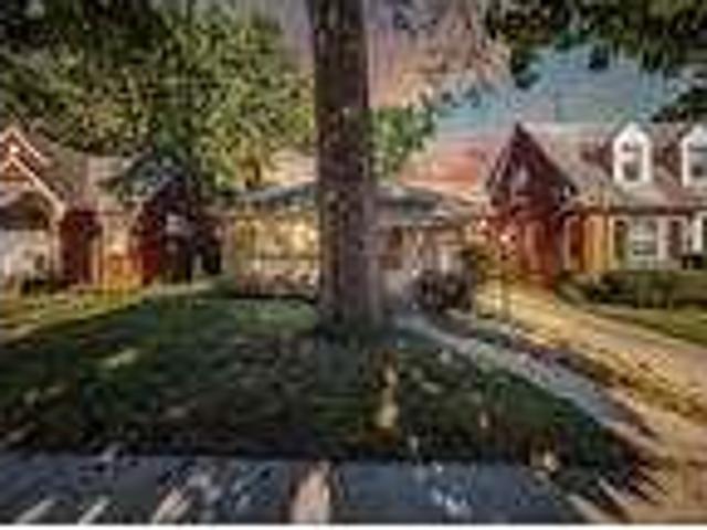 2 bedroom in Detroit MI 48235