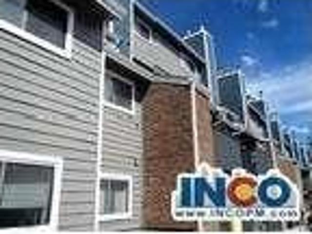 2 bedroom in Denver CO 80236