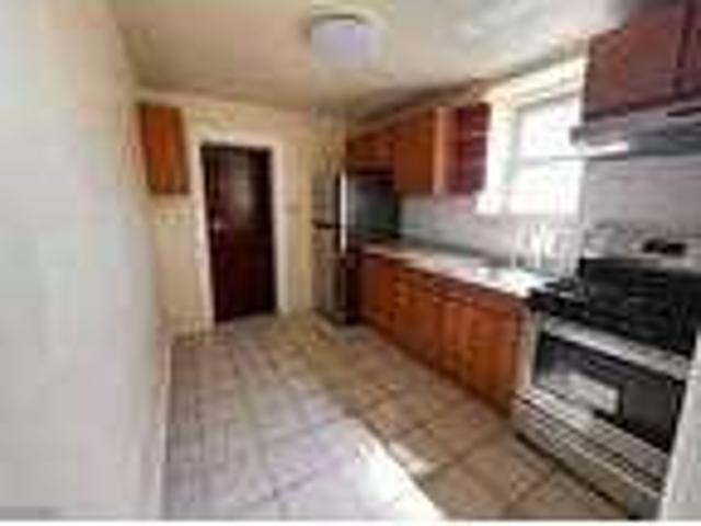 2 bedroom in East Orange NJ 07017