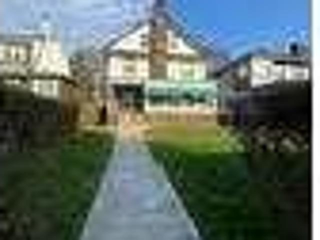 2 bedroom in East Orange NJ 07018