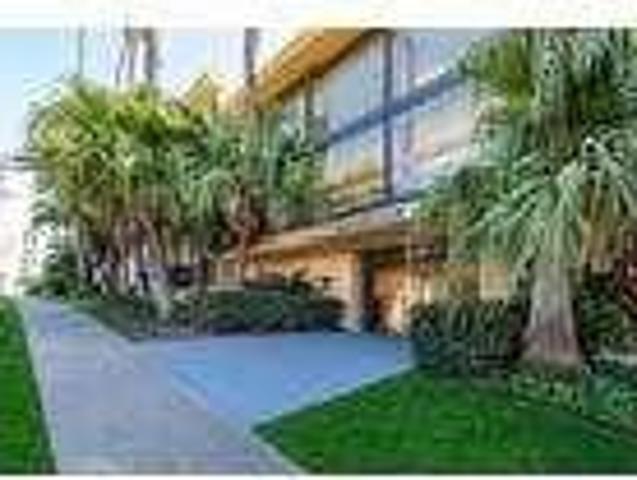 2 bedroom in El Segundo CA 90245