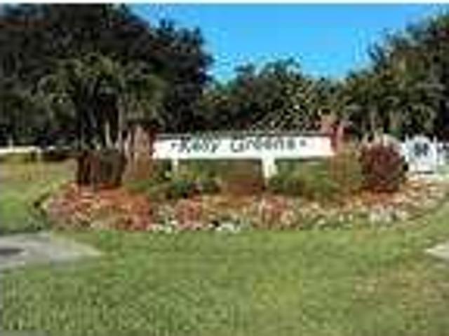 2 bedroom in Fort Myers Florida 33908