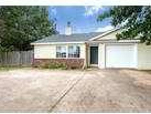 2 bedroom in Fayetteville Arkansas 72703