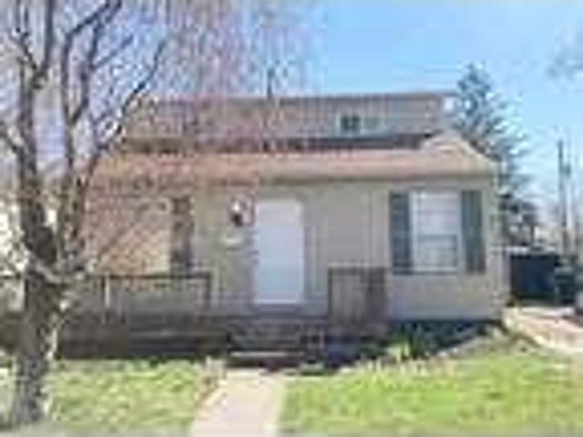 2 bedroom in Ferndale MI 48220