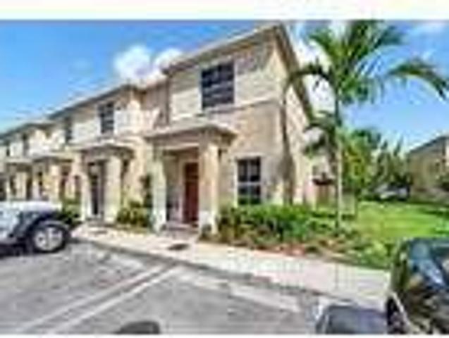 2 bedroom in Florida City Florida 33034