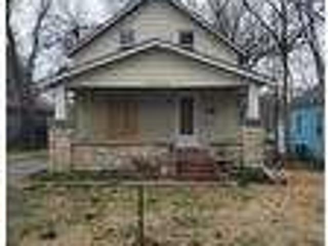 2 bedroom in Kansas City MO 64132