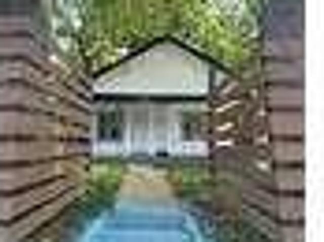 2 bedroom in Kansas City Missouri 64130
