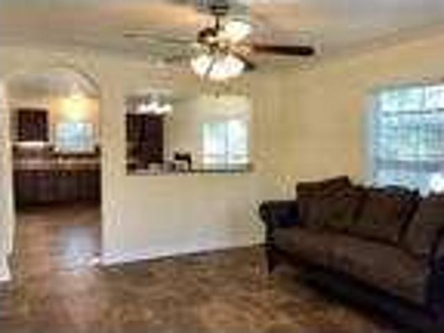 2 bedroom in Houston Texas 77022