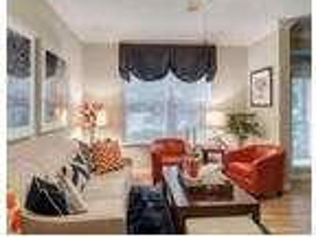 2 bedroom in Houston TX 77063