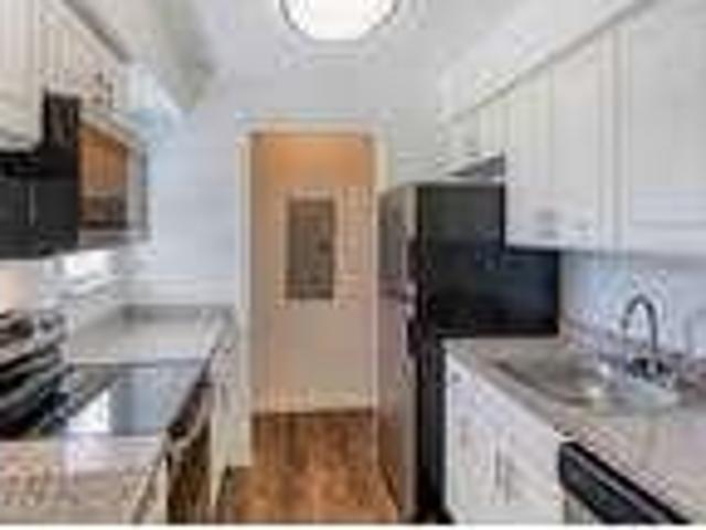 2 bedroom in Houston TX 77067