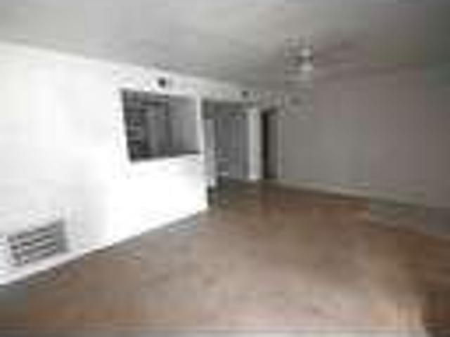 2 bedroom in Houston TX 77082