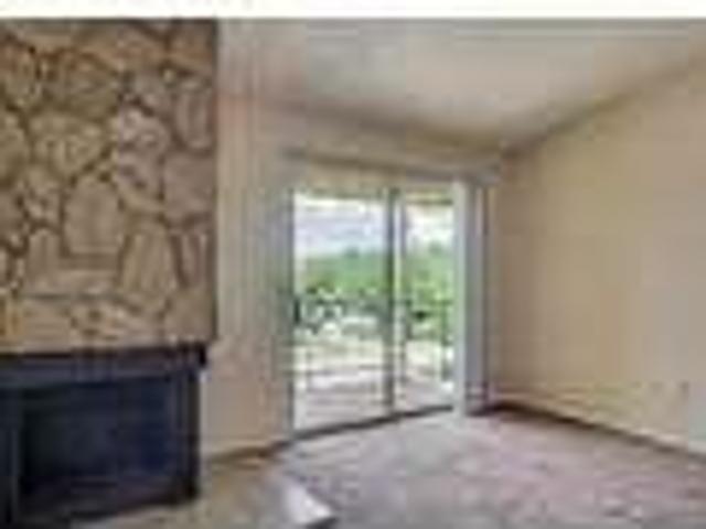 2 bedroom in Houston TX 77034