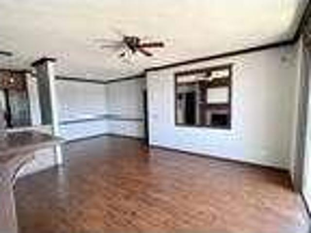 2 bedroom in Houston TX 77035