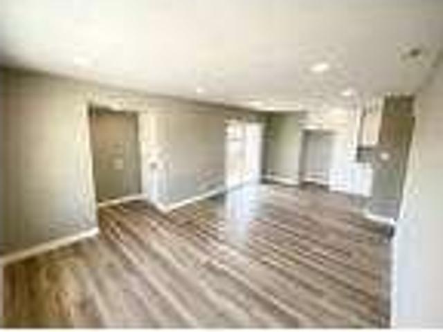 2 bedroom in Hawthorne CA 90250