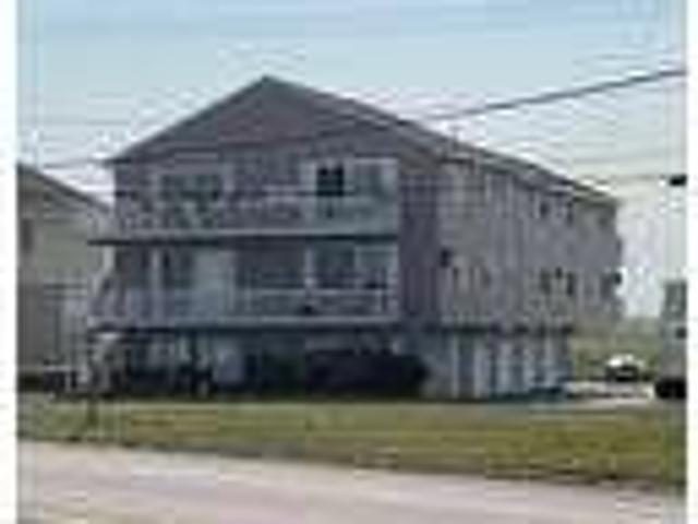 2 bedroom in Hampton New Hampshire 03842