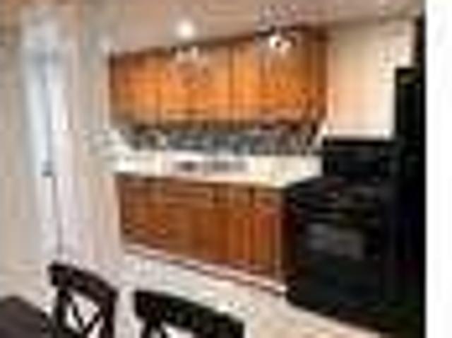 2 bedroom in Island Park New York 11558