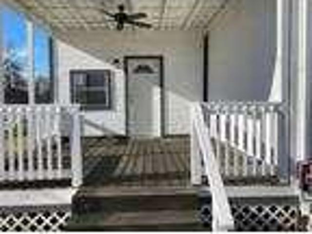 2 bedroom in Oil City Louisiana 71061