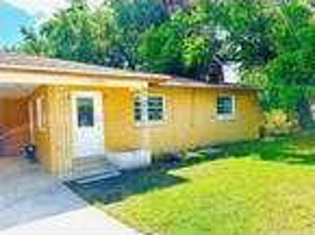 2 bedroom in Orlando FL 32805