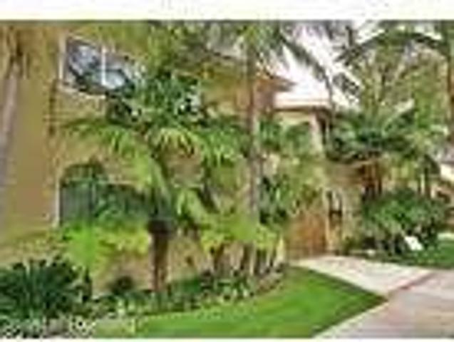 2 bedroom in Long Beach CA 90814